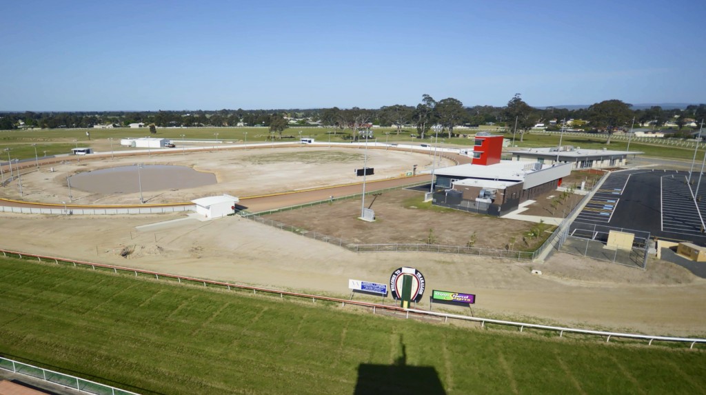 VIDEO: Time-lapse of Traralgon Track and Pavilion Construction | GRV